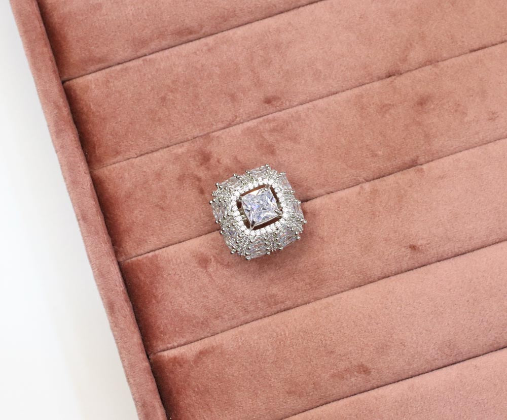 Choosing AD Rings for Nighttime Glam – AJEH Jewellery